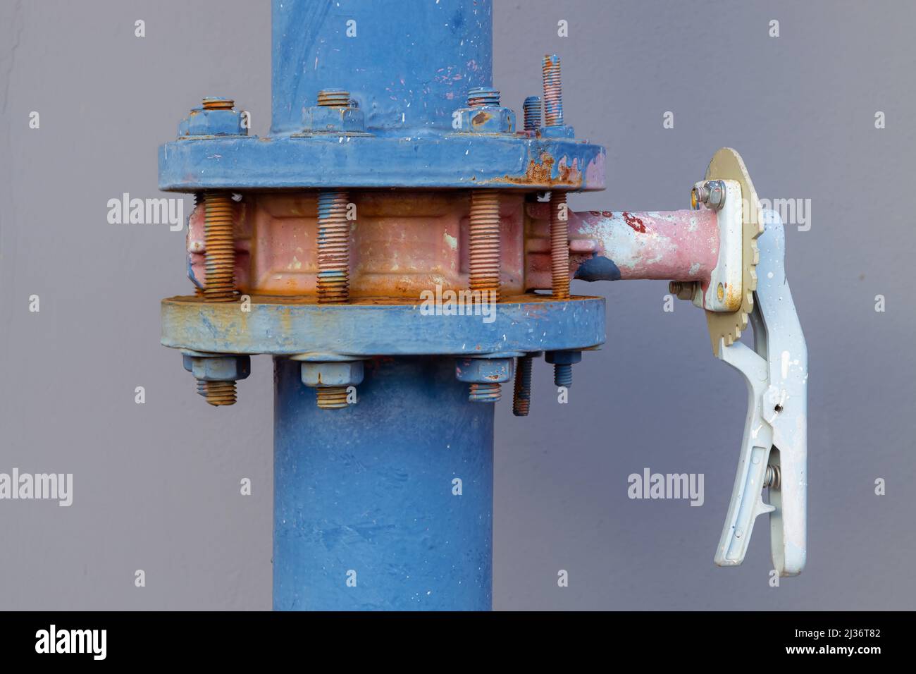 Valve water flow hi-res stock photography and images - Alamy