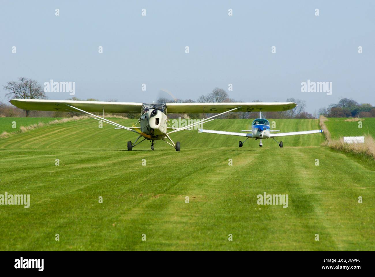 Undulating planes hi-res stock photography and images - Alamy