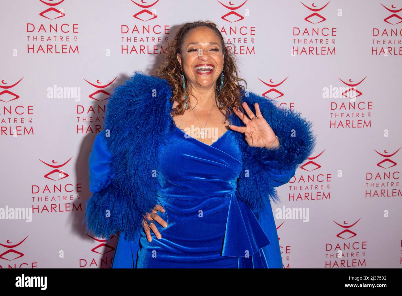 Debbie Allen attends the Dance Theater of Harlem Annual Vision Gala ...