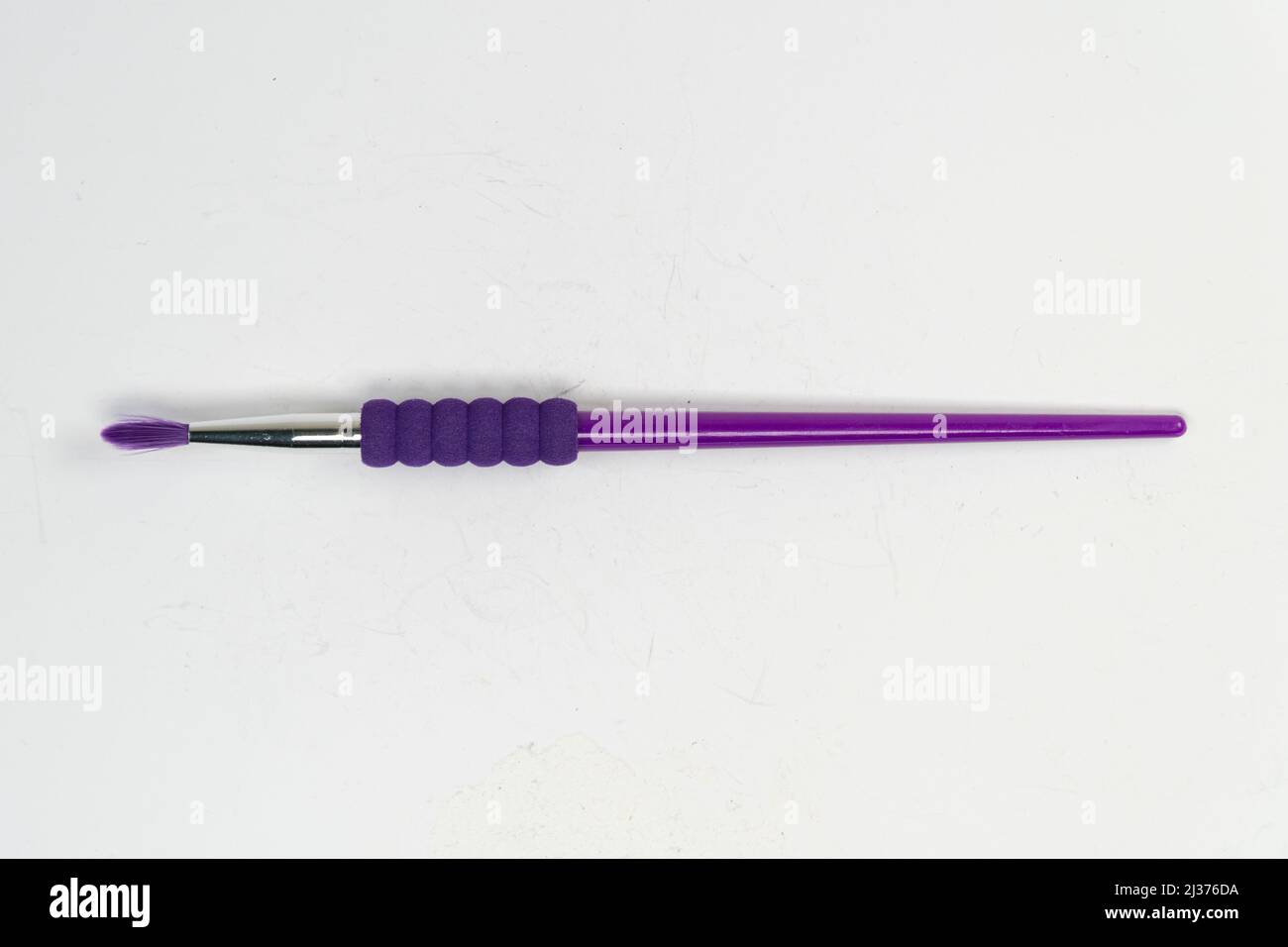 Paintbrush isolated on white background, art brush, painting tool front ...