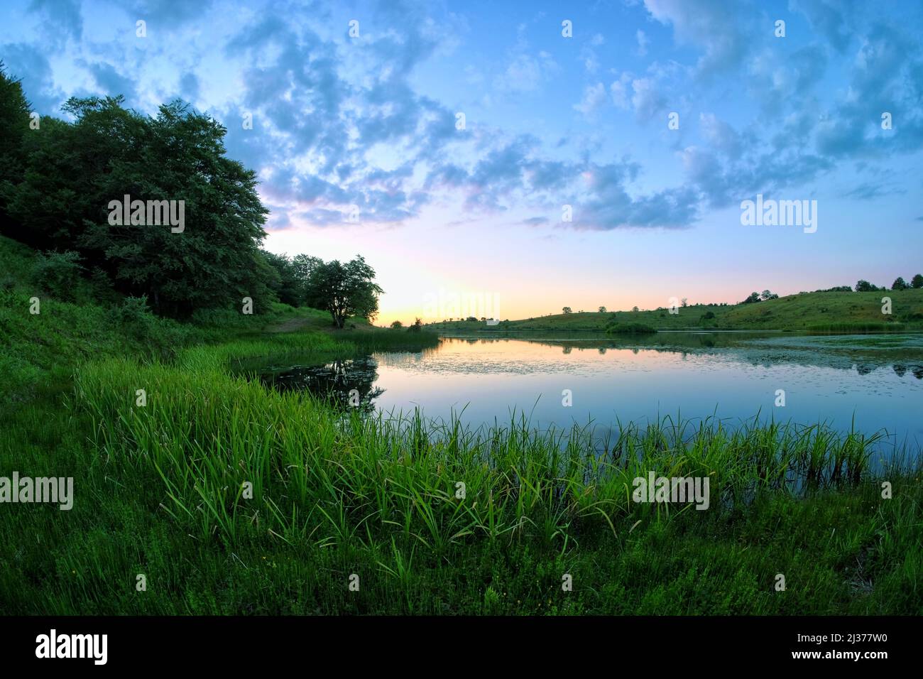 twilight on Biviere Lake in Nebrodi Park, Sicily Stock Photo - Alamy