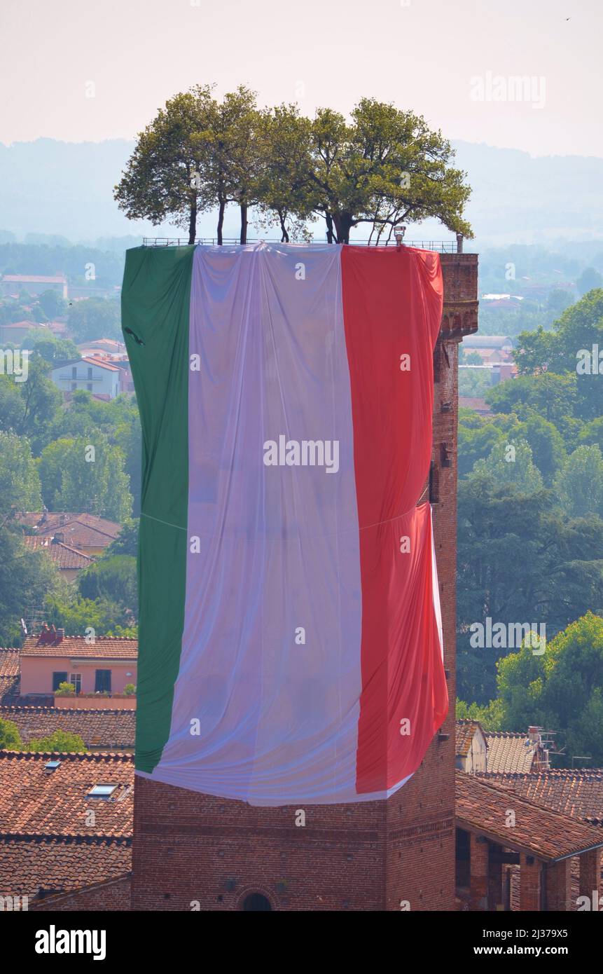Lucca flag hi-res stock photography and images - Alamy