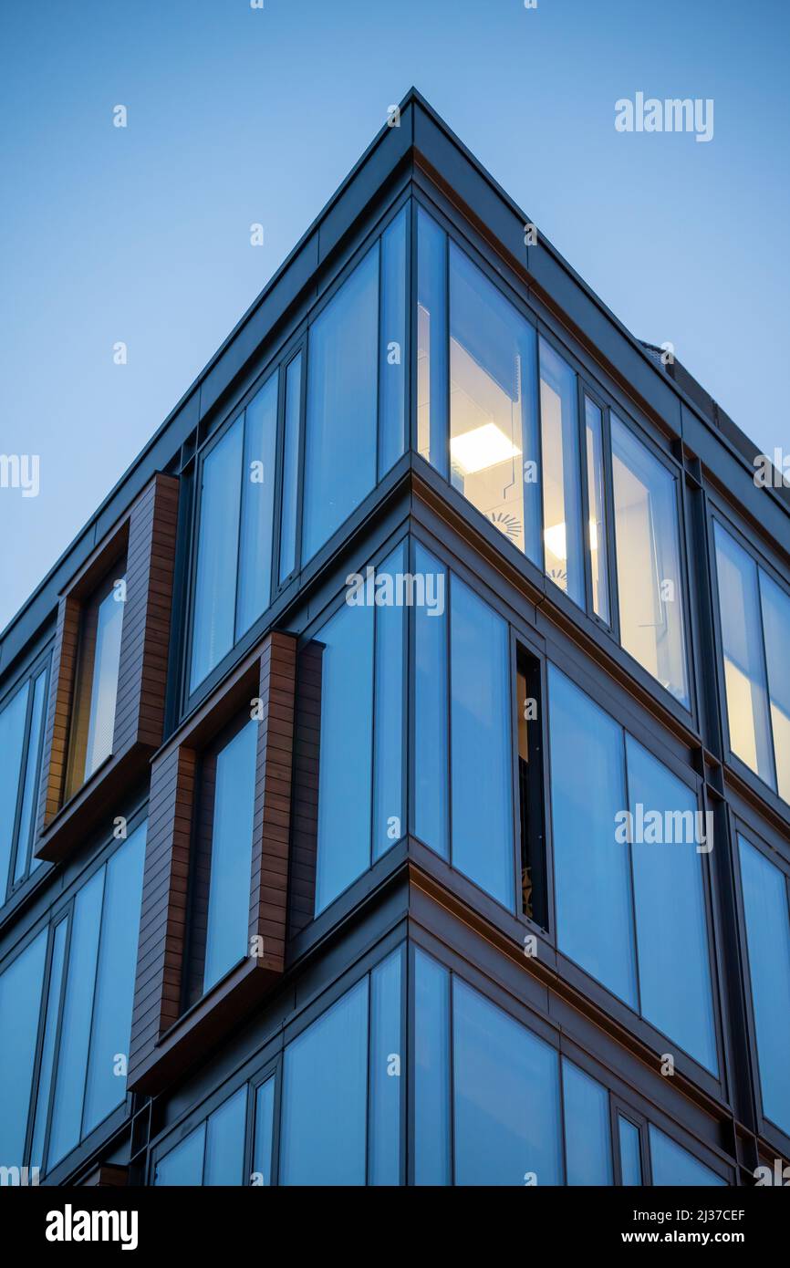 Detail building facade triangle windows hi-res stock photography and ...