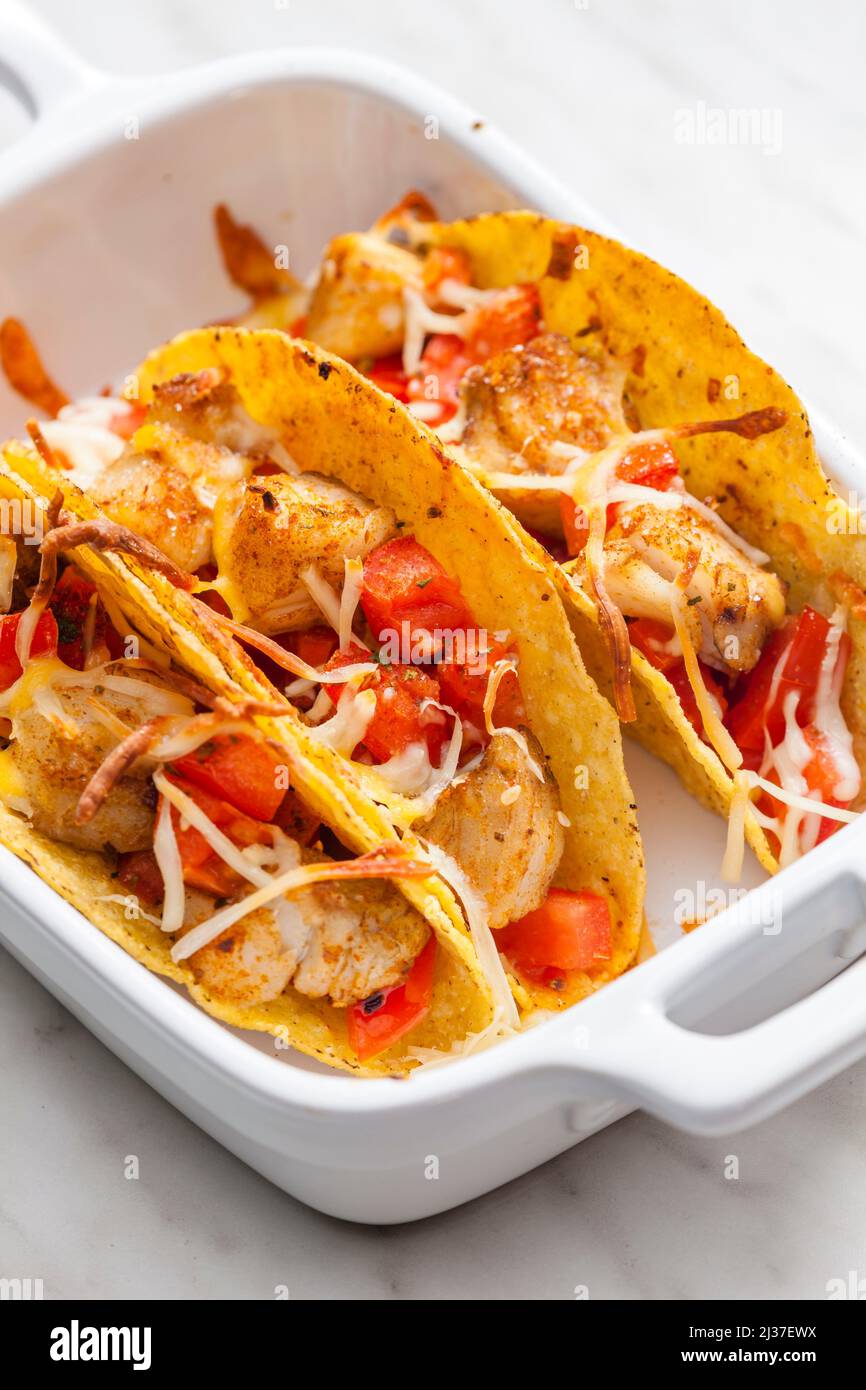 Filled tacos hi-res stock photography and images - Alamy