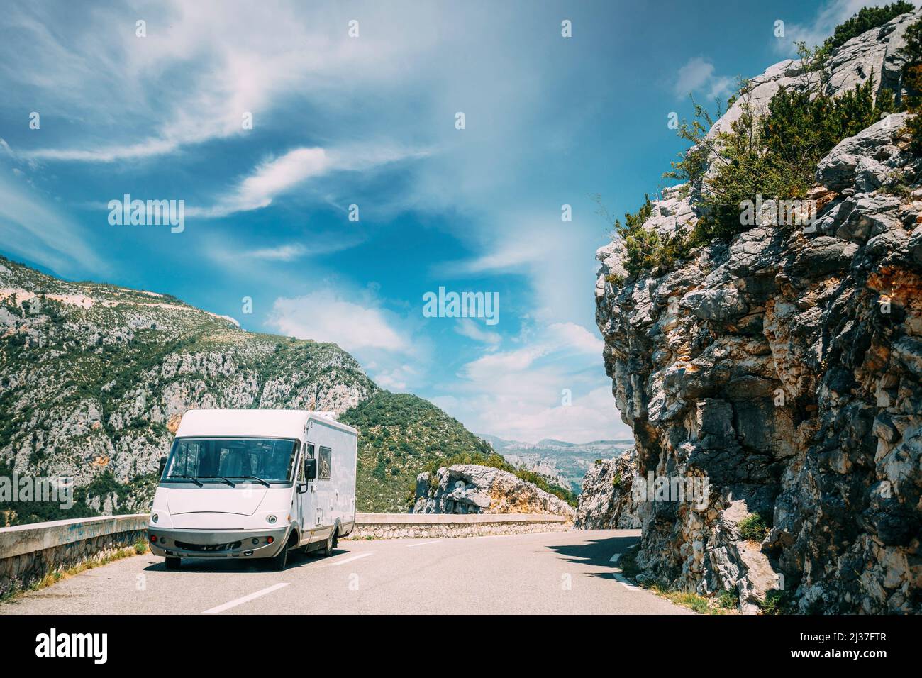 Motorhome landscape hi-res stock photography and images - Alamy