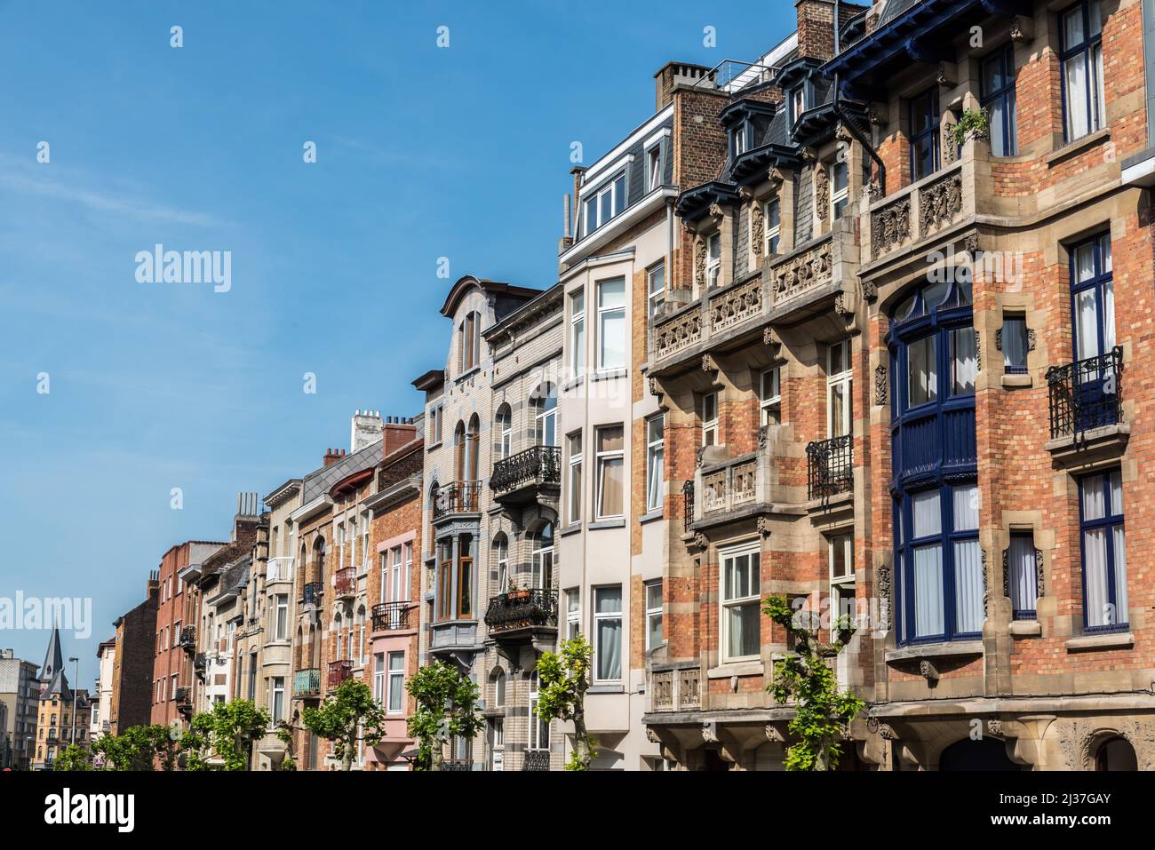 Art nouveau architecture brussels hi-res stock photography and images ...