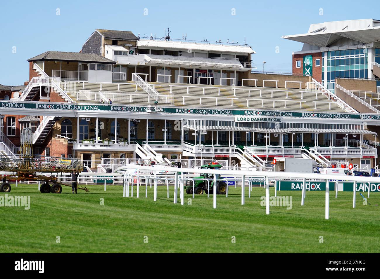 A general view grand stand hi-res stock photography and images - Alamy
