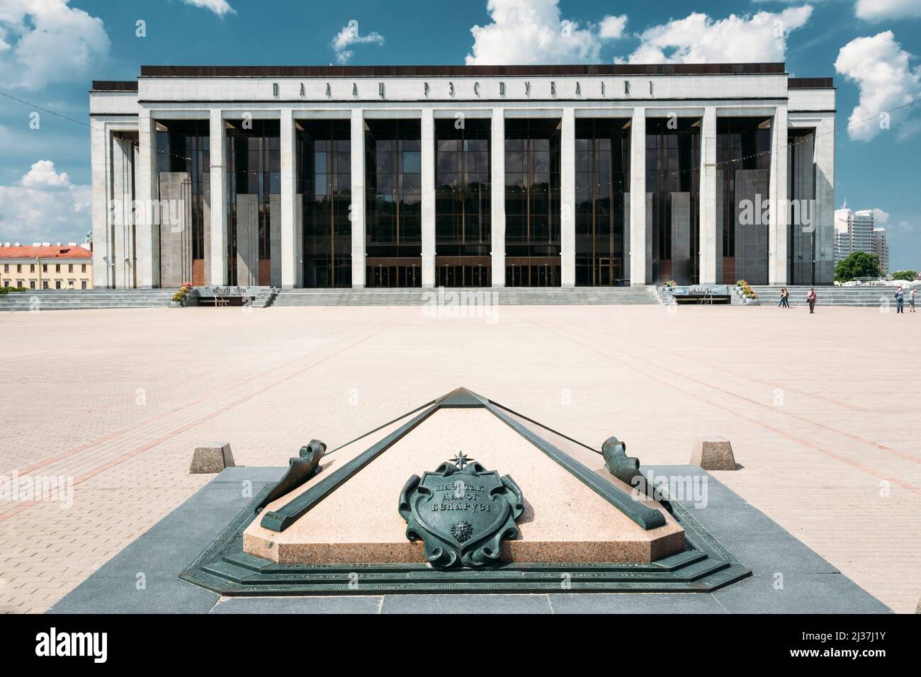 Zero kilometre stone hi-res stock photography and images - Alamy