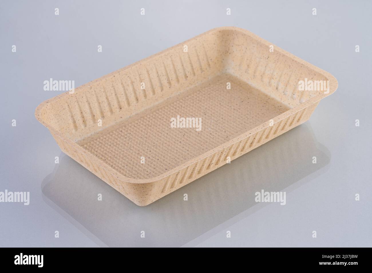 Cartoon brown boxes & plates for food & Salad with different sizes ...