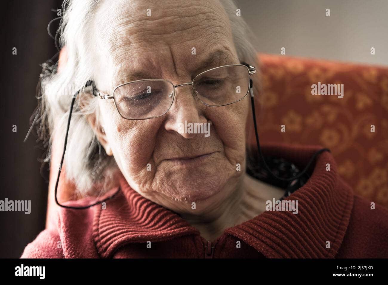 Family spectacles portrait hi-res stock photography and images - Alamy