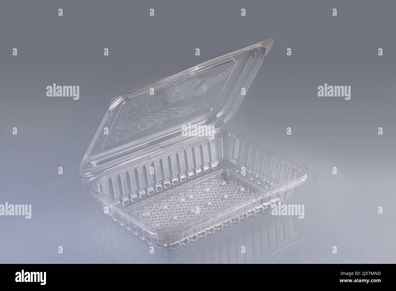 Transparent Plastic container boxes & plates for food & Salad of ...