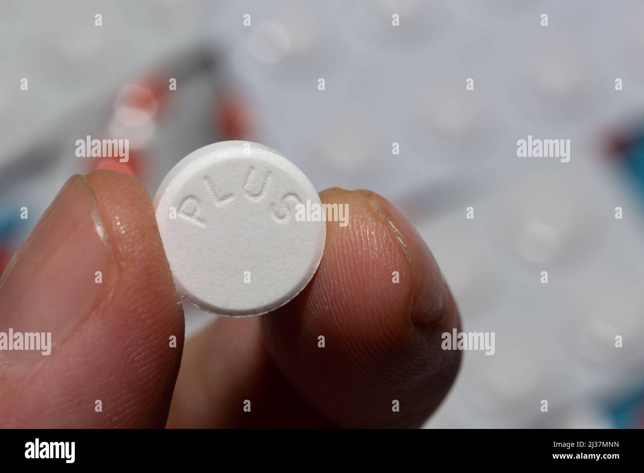 Medicine industry hi-res stock photography and images - Alamy