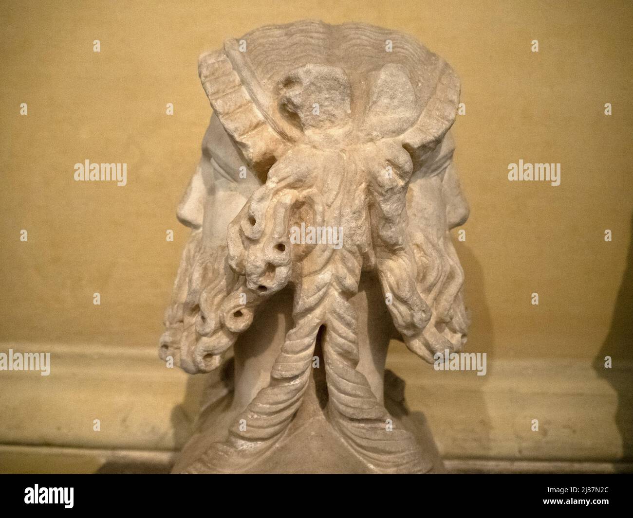 old marble roman figure sculpture statue detail Stock Photo - Alamy