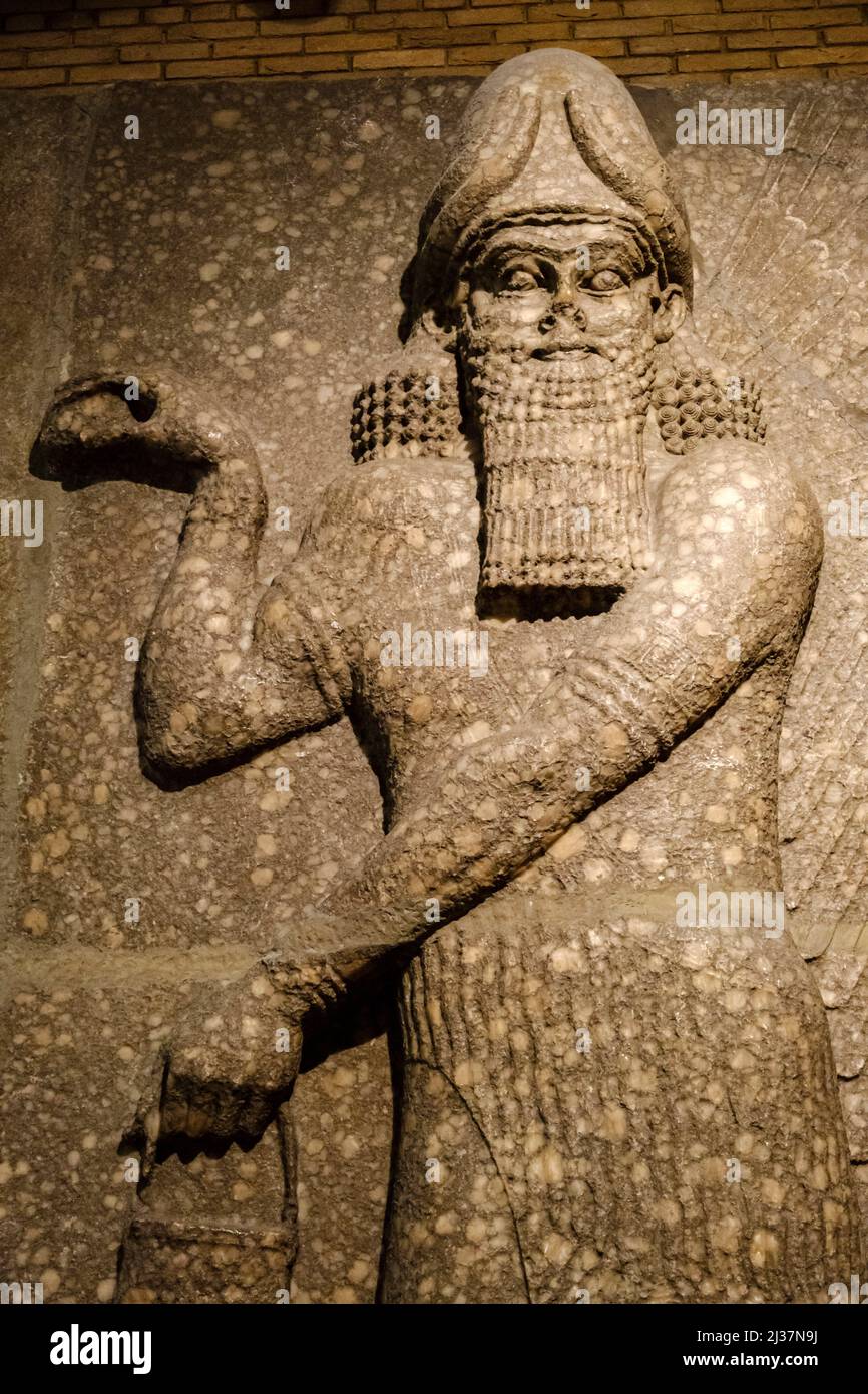 Tigris river palace hi-res stock photography and images - Alamy