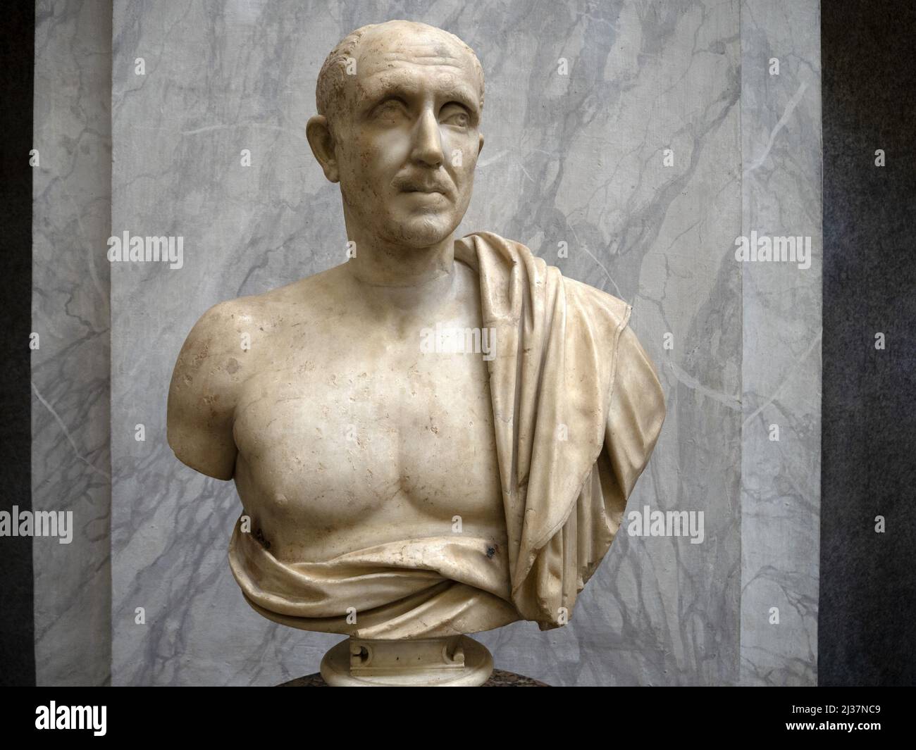 old marble roman figure sculpture statue detail Stock Photo - Alamy