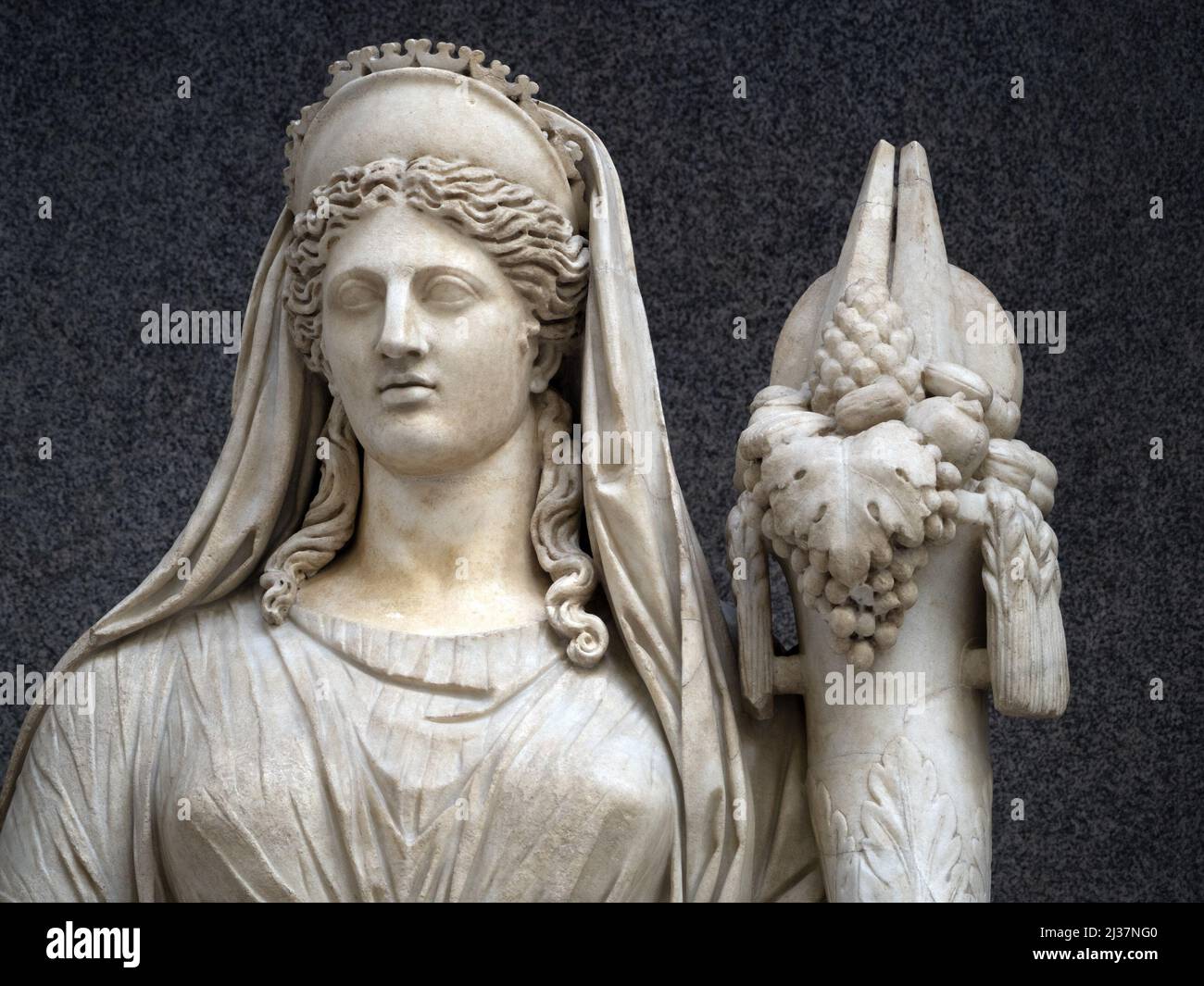 old marble roman figure sculpture statue detail Stock Photo - Alamy