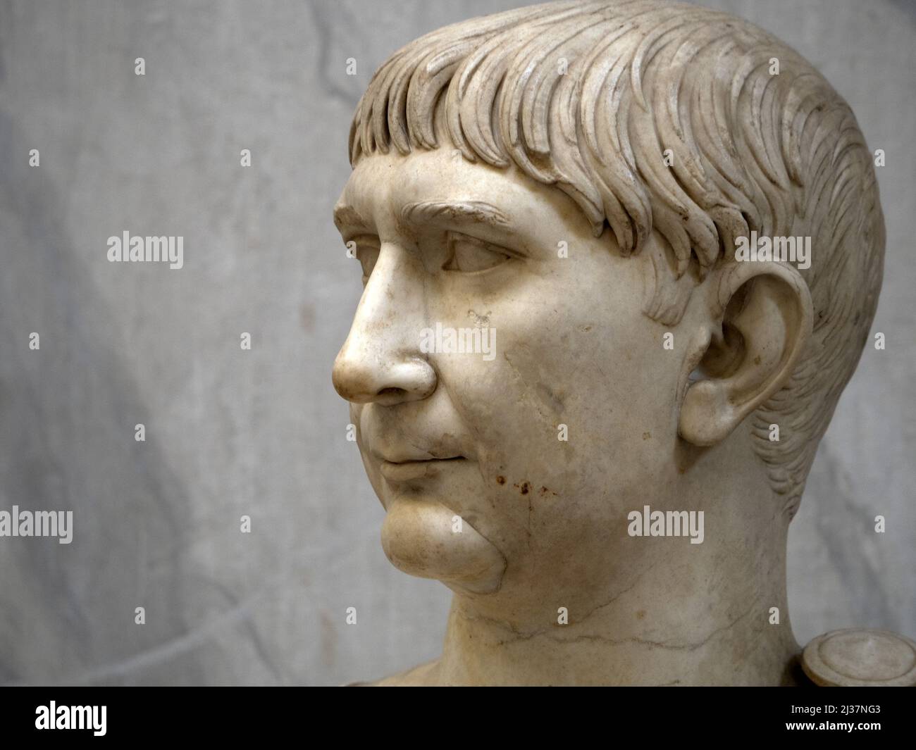 old marble roman figure sculpture statue detail Stock Photo - Alamy