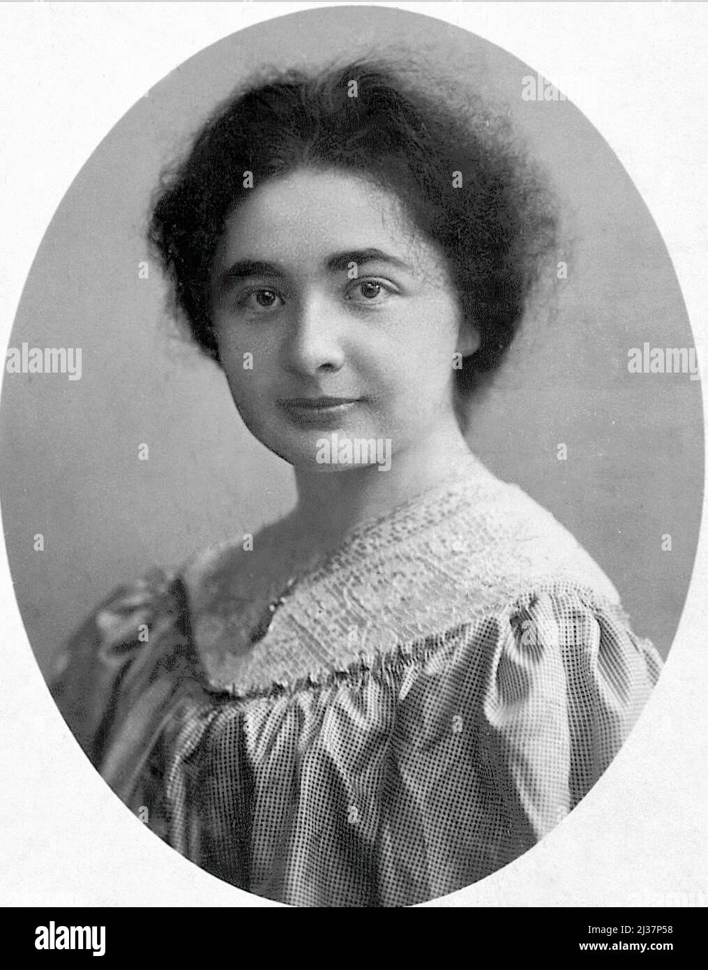 June 1951 hi-res stock photography and images - Alamy