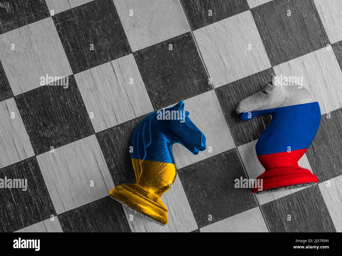 Ukraine vs Russia, war concept with Chess Stock Photo - Alamy