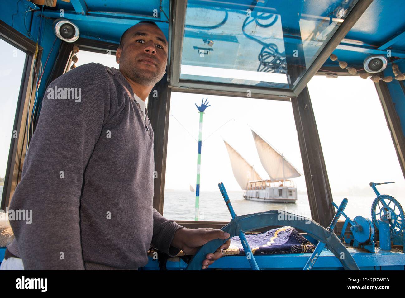 Tug driver hi-res stock photography and images - Alamy