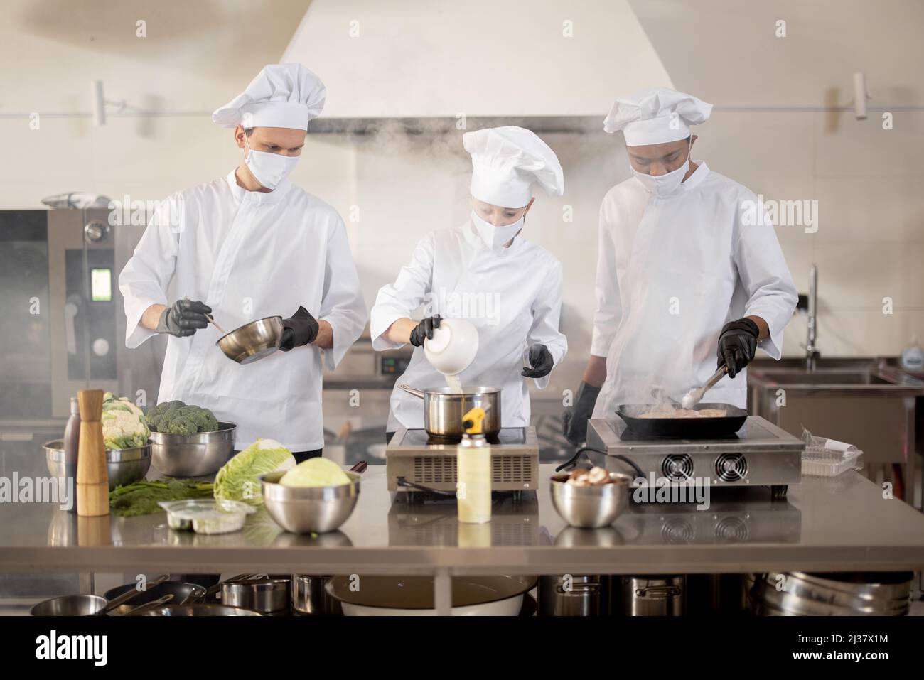 Team nutrition hi-res stock photography and images - Alamy