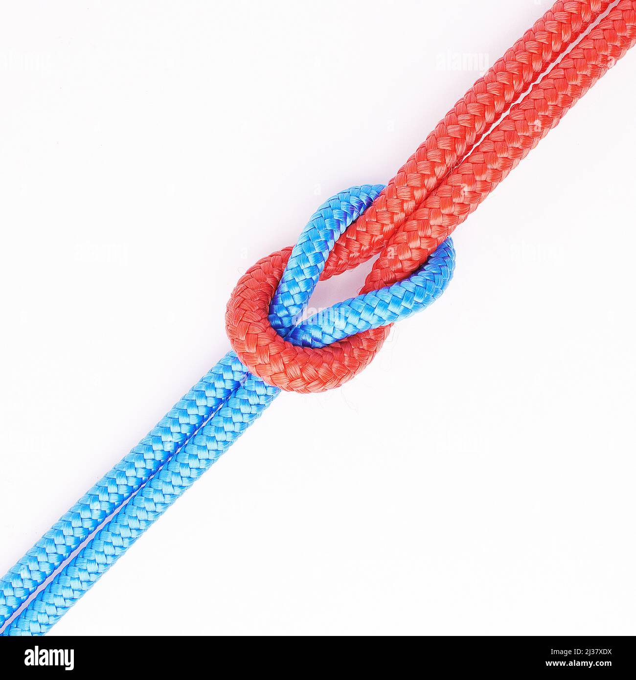 Knotting ropes hi-res stock photography and images - Alamy