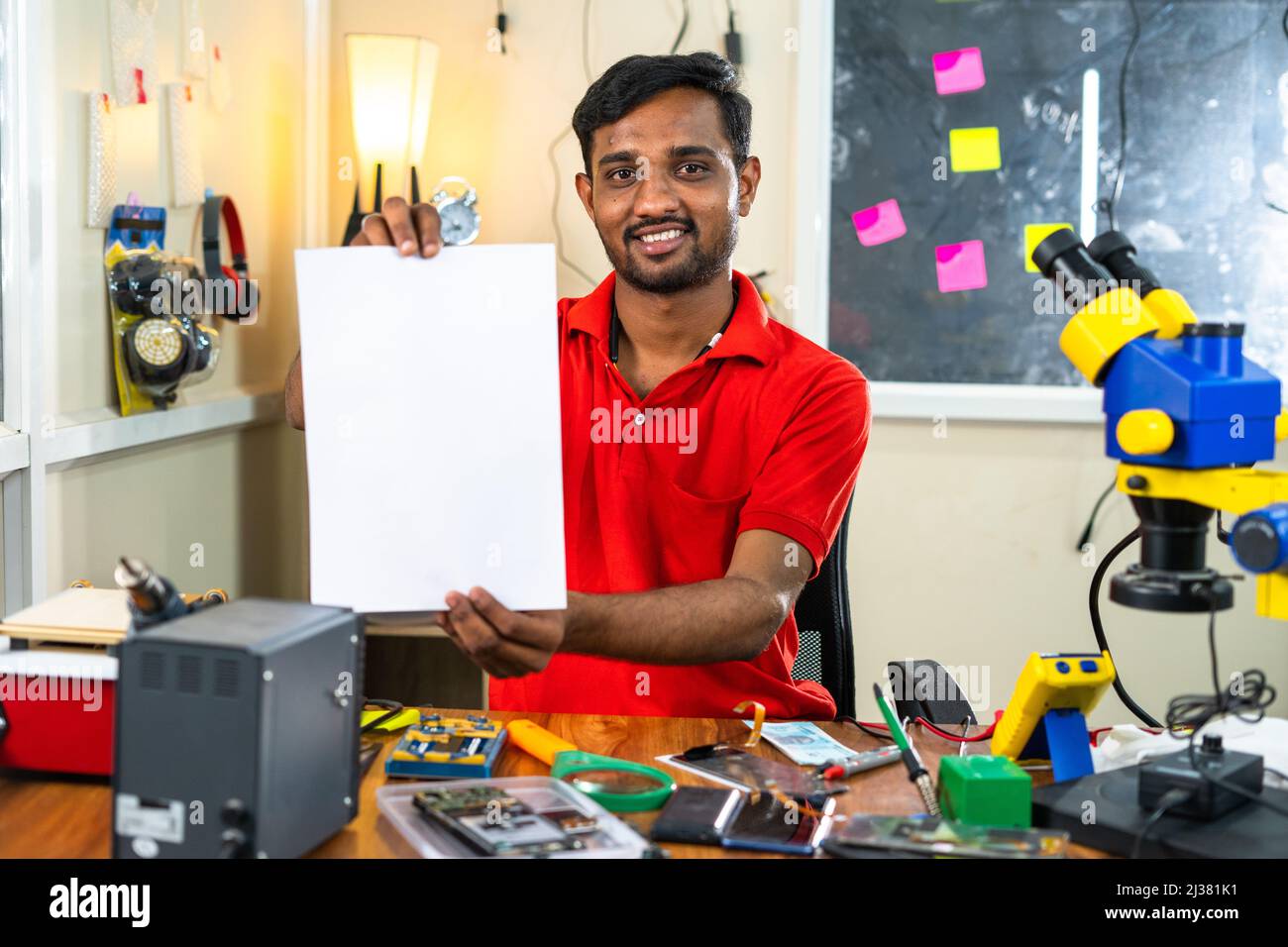 Professional certificate hi-res stock photography and images - Alamy