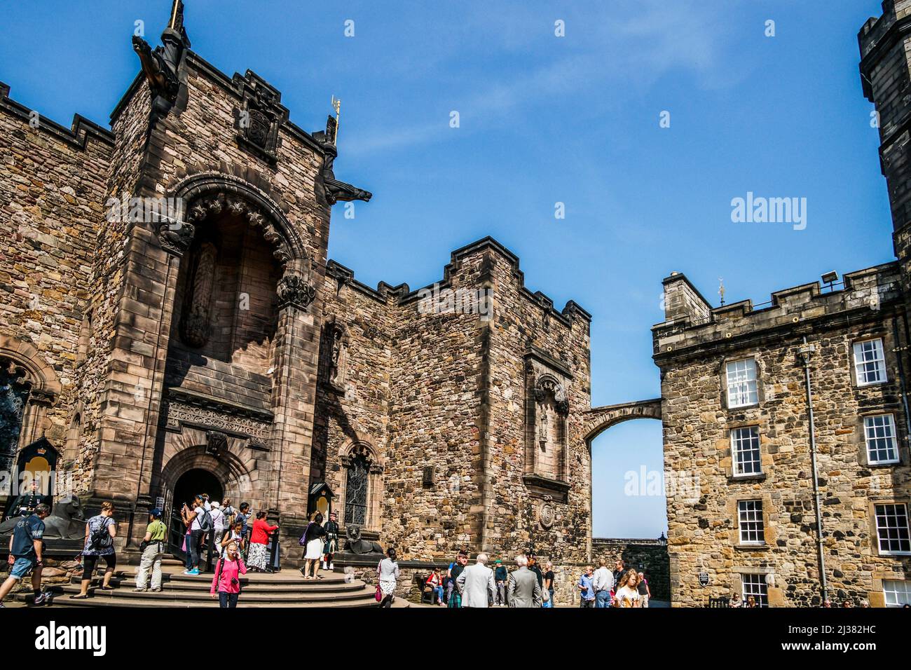 Royal palace edinburgh castle hi-res stock photography and images - Alamy