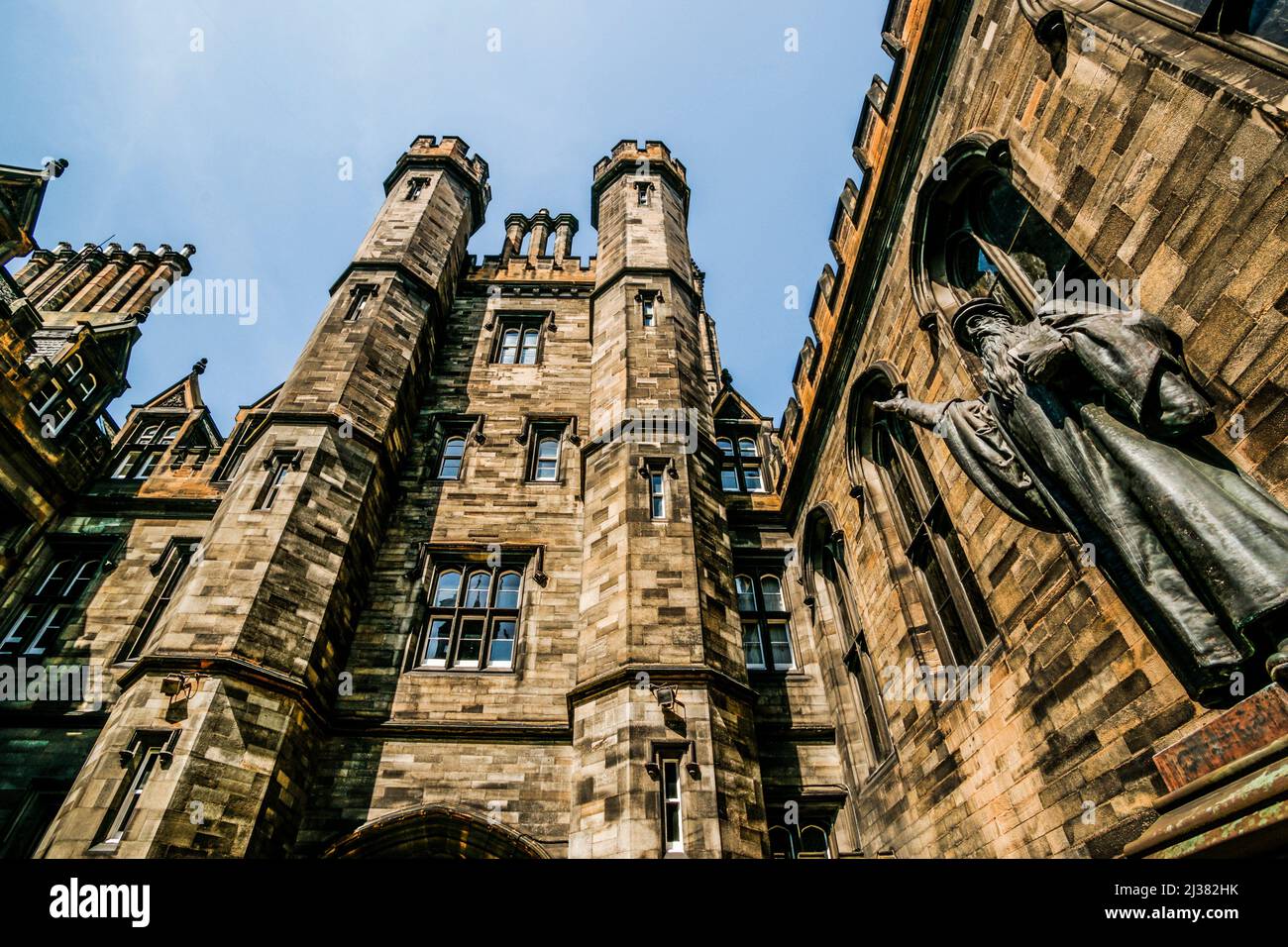 School of divinity edinburgh university hi-res stock photography and ...