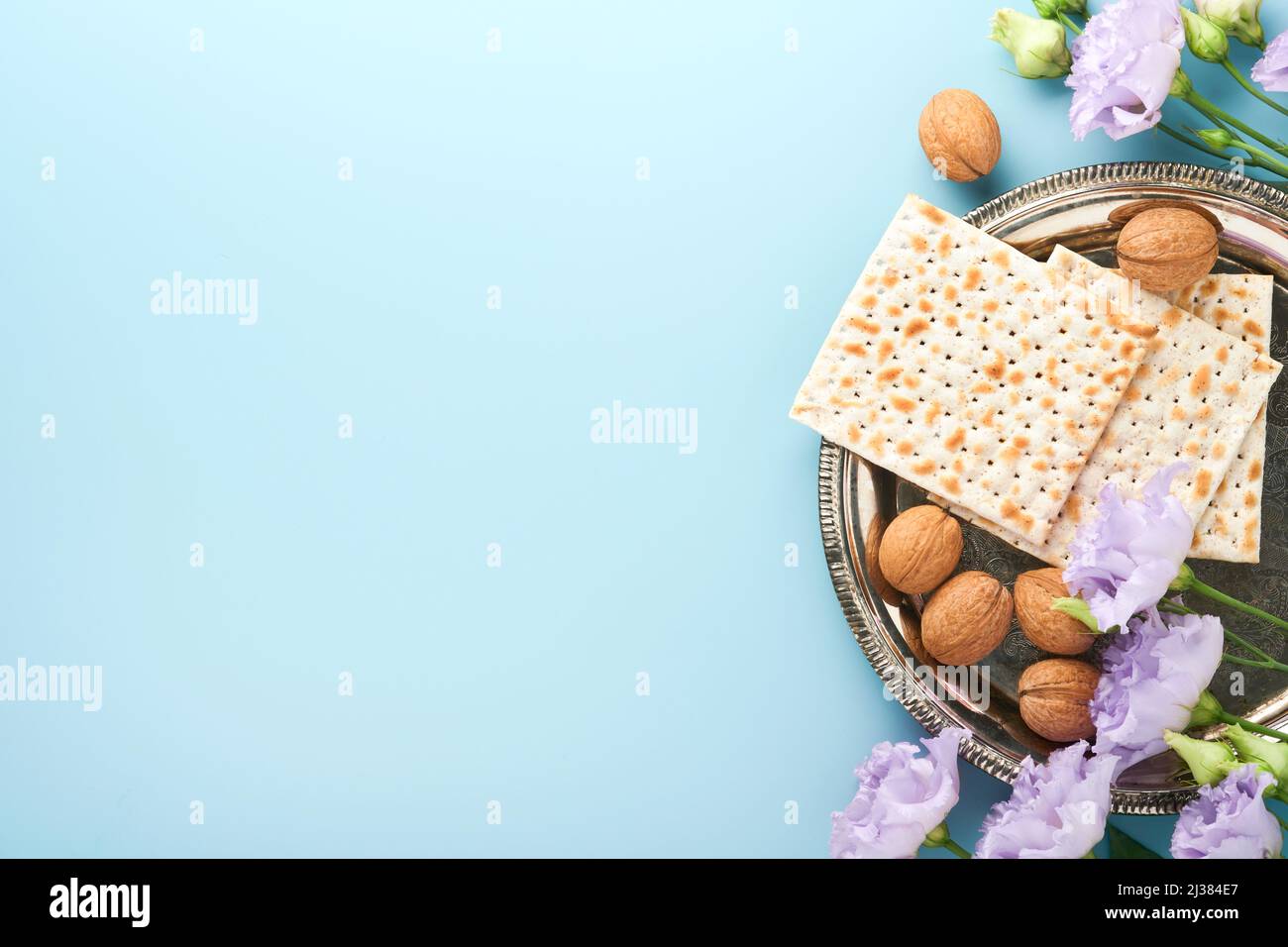 Pesach Jewish holiday. Passover celebration concept. Matzah, red kosher ...