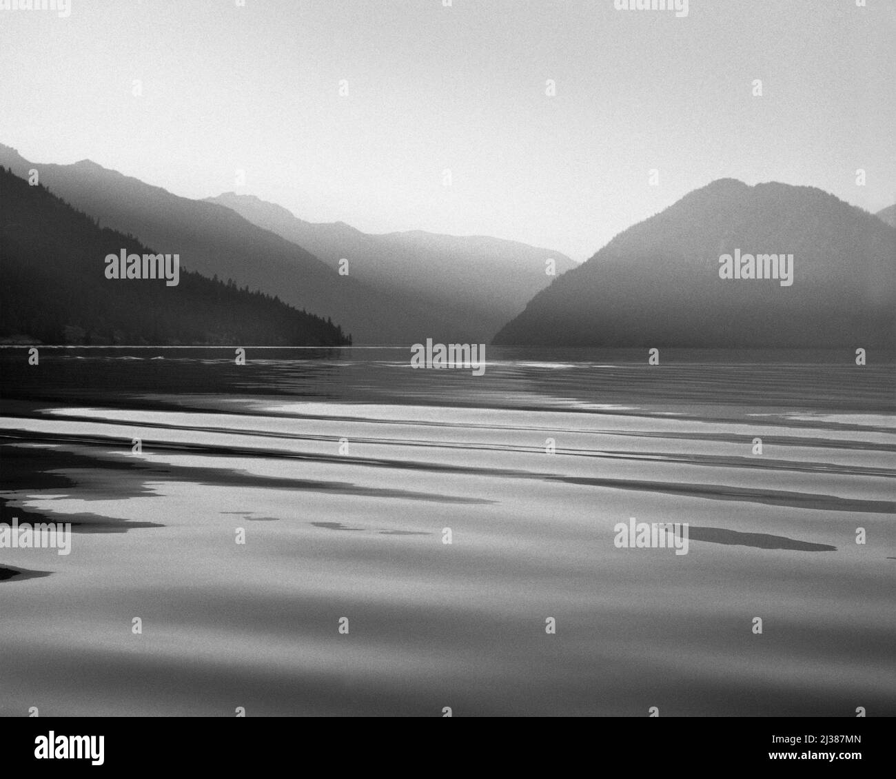 Nature scenic Black and White Stock Photos & Images - Alamy