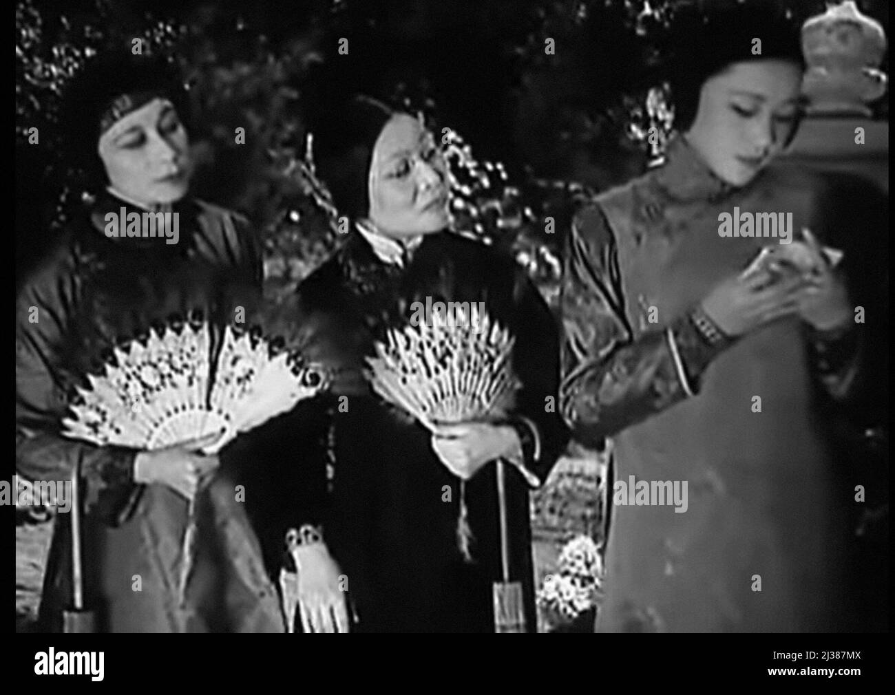 The Toll Of The Sea 1922 starring Anna May Wong directed by Chester M ...