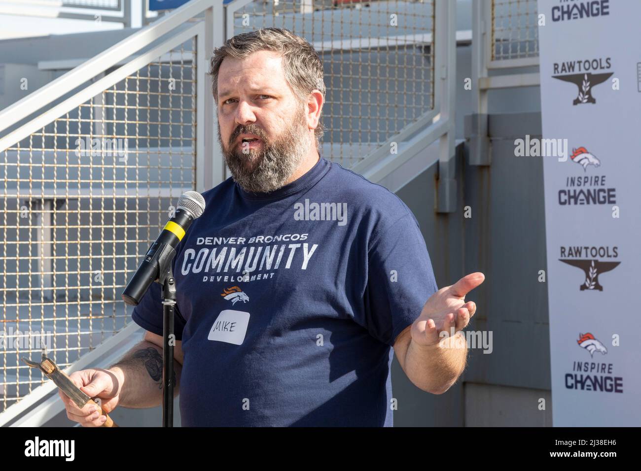 Denver, Colorado - Mike Martin, a Mennonite pastor, speaks at a gun ...