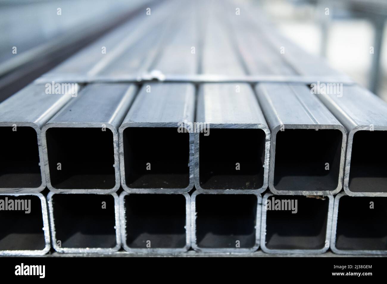 Hollow sections hi-res stock photography and images - Alamy
