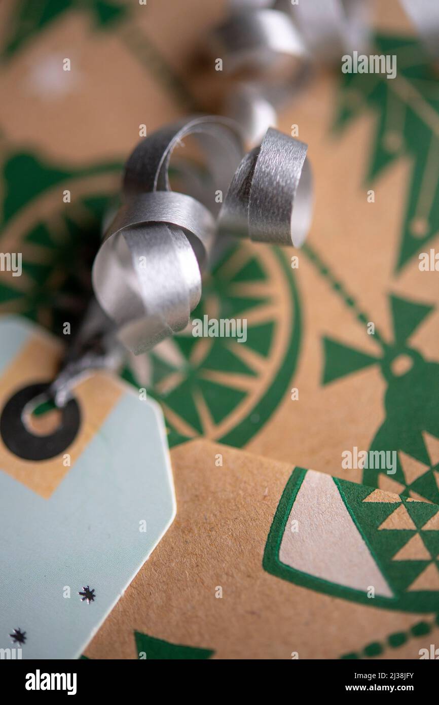 Gift wrapped present detail hi-res stock photography and images - Alamy