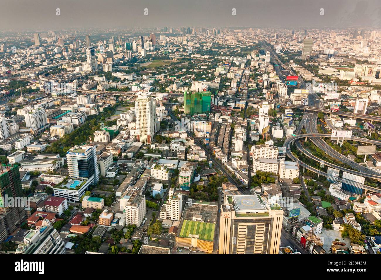 Worlds most polluted cities hi-res stock photography and images - Alamy