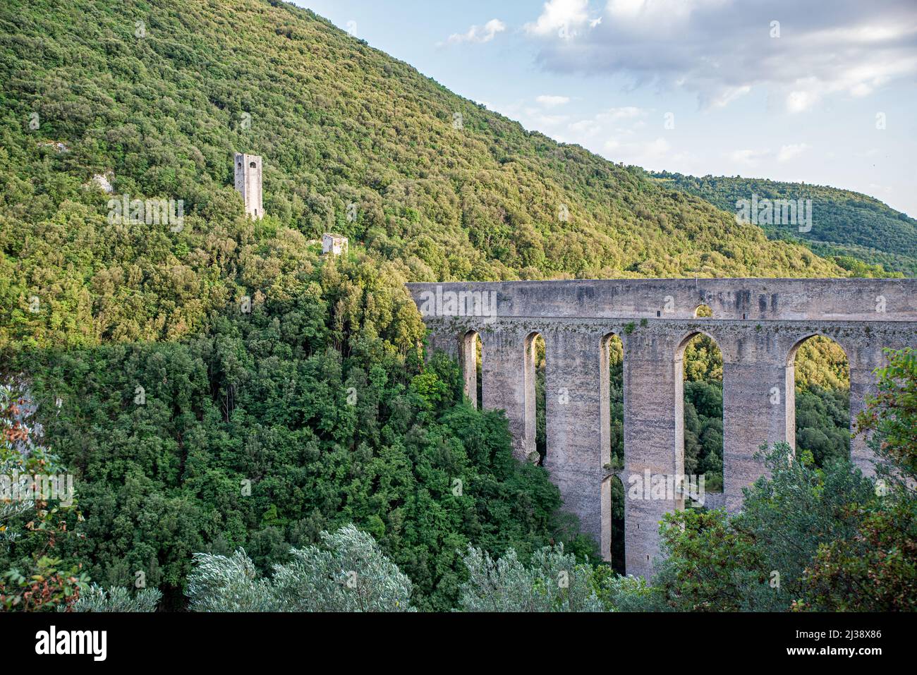 Ancient Ponte delle Torri (Towers Bridge), Spoleto (PG), Umbria, Italy ...
