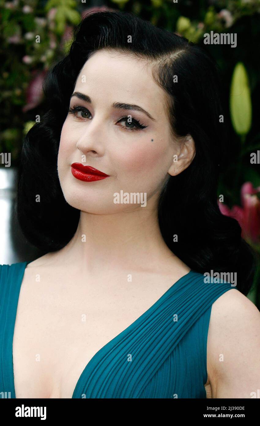 London, UK. Dita Von Teese Perfume Launch at Liberty's Store, Gt ...