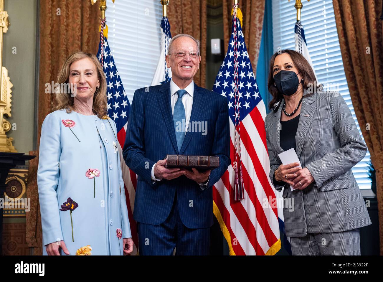 US Vice President Kamala Harris (R) prepares to swear in Randi Levine ...