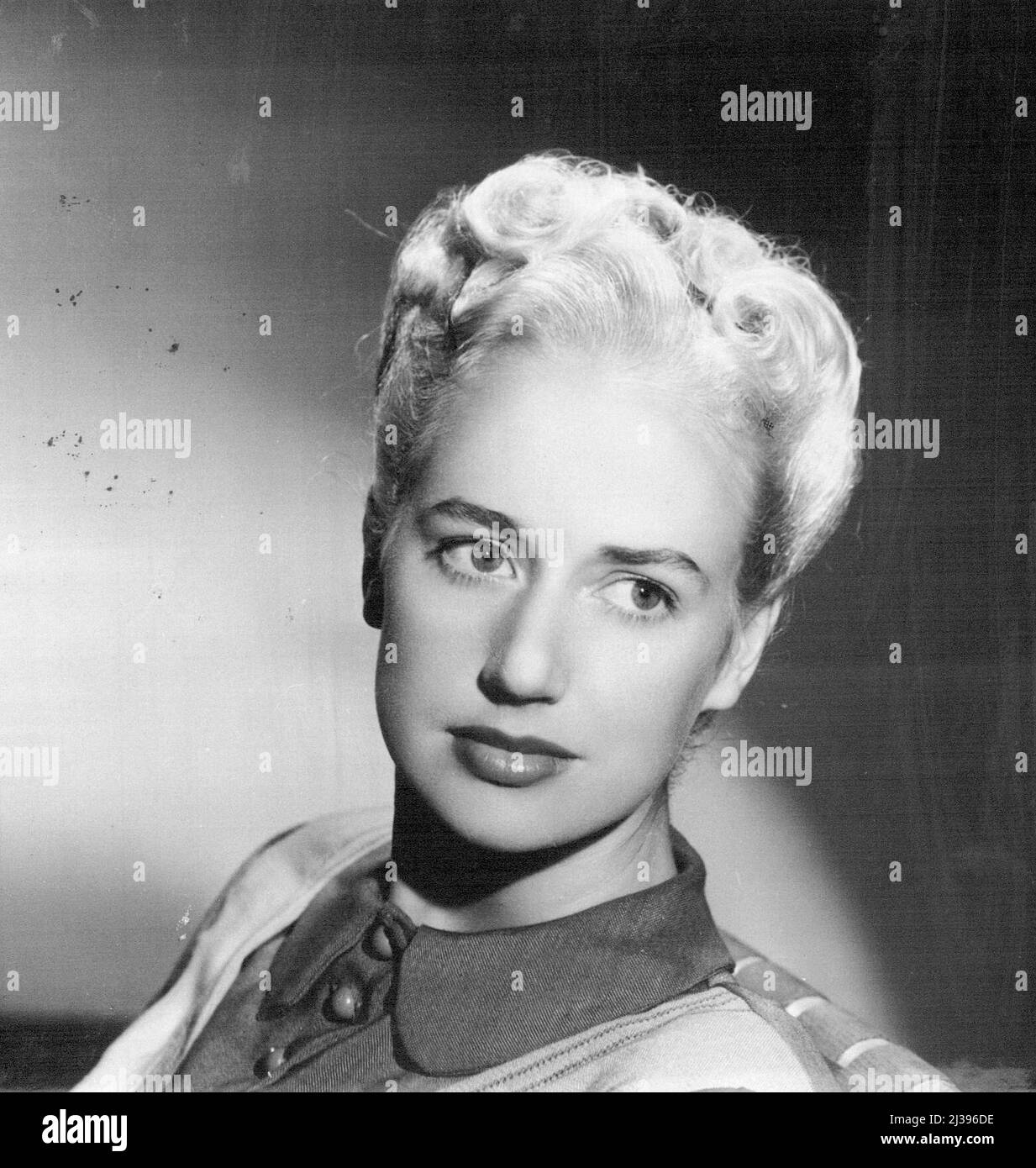 Betty Lucas, who will play Juliet in the Metropolitan Players first ...