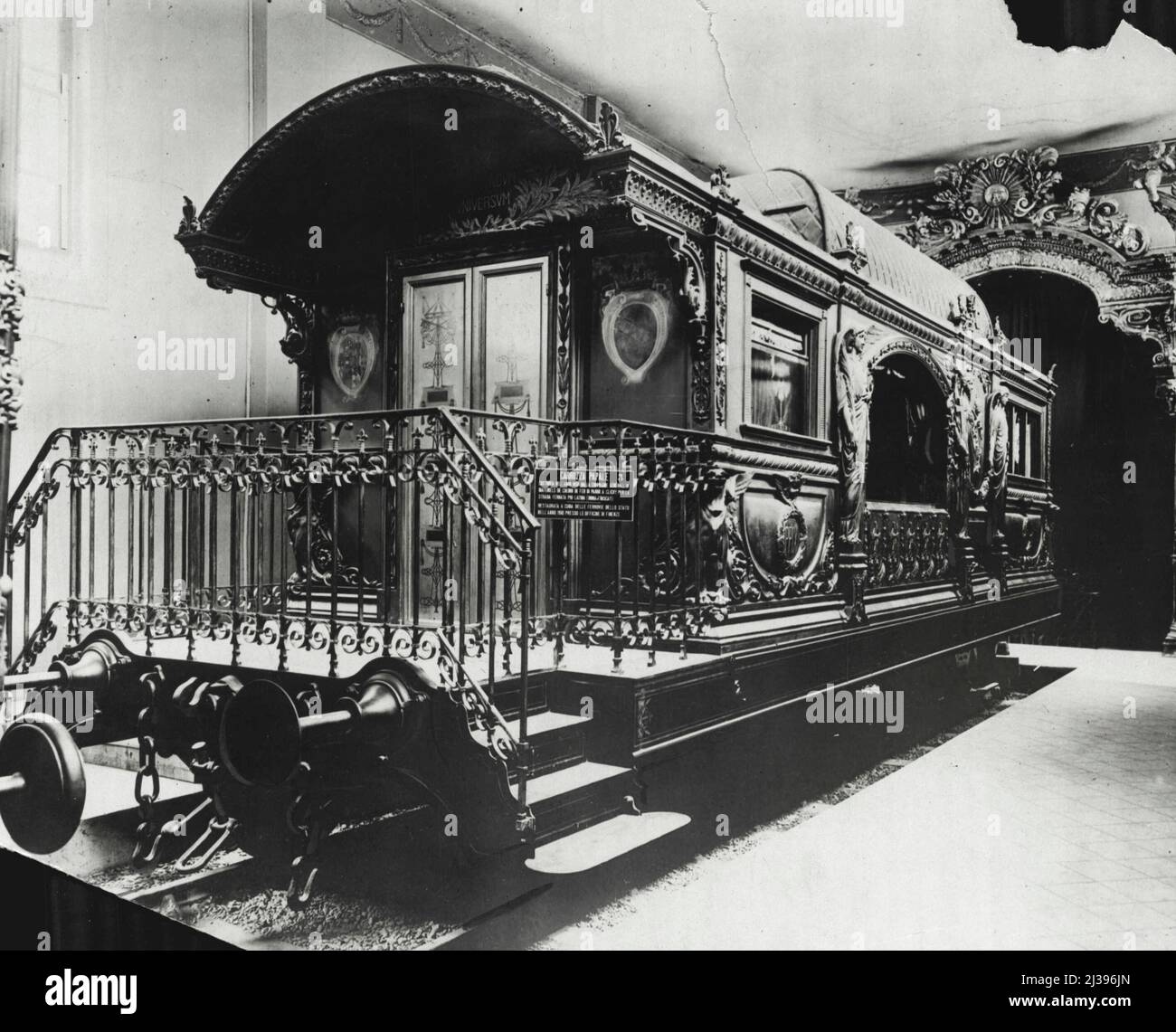 Captured rails hi-res stock photography and images - Alamy