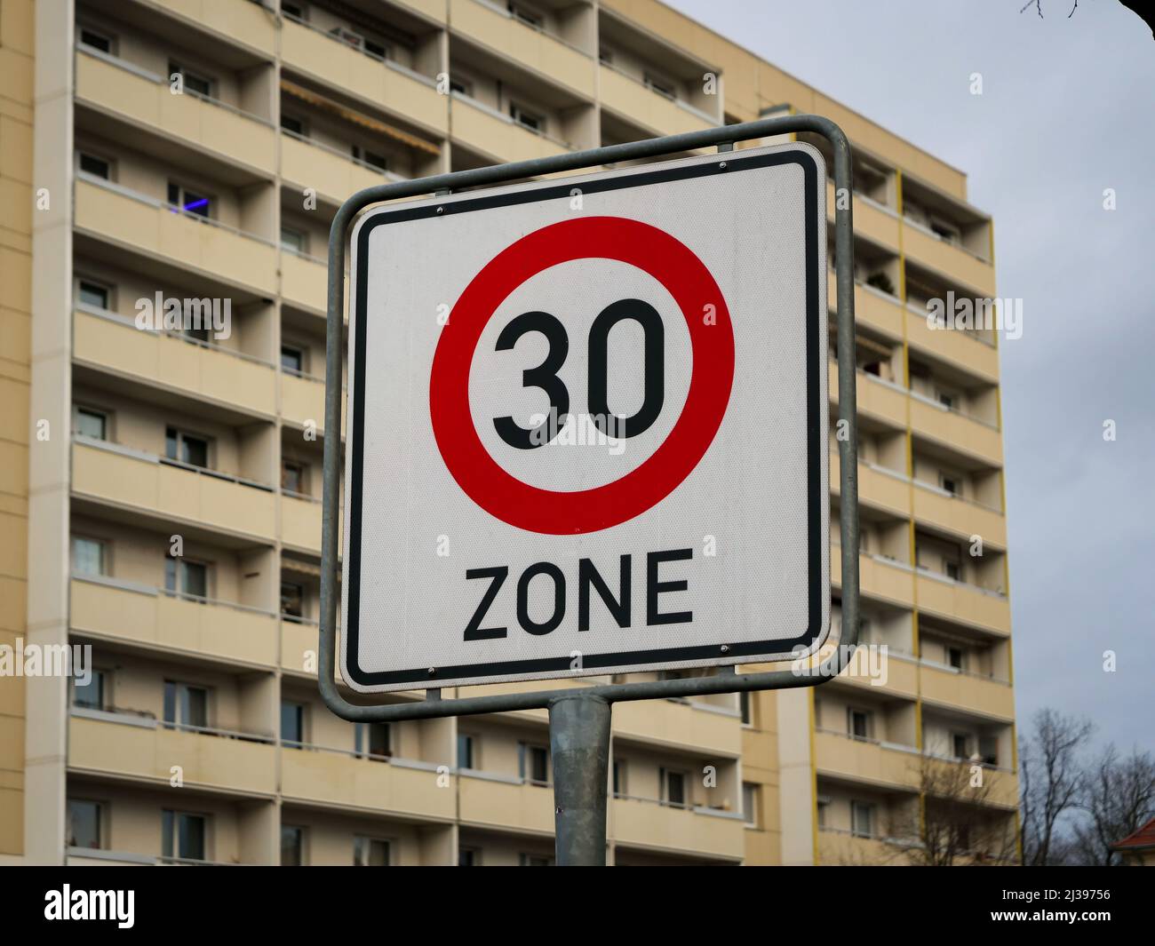 30 zone hi-res stock photography and images - Alamy