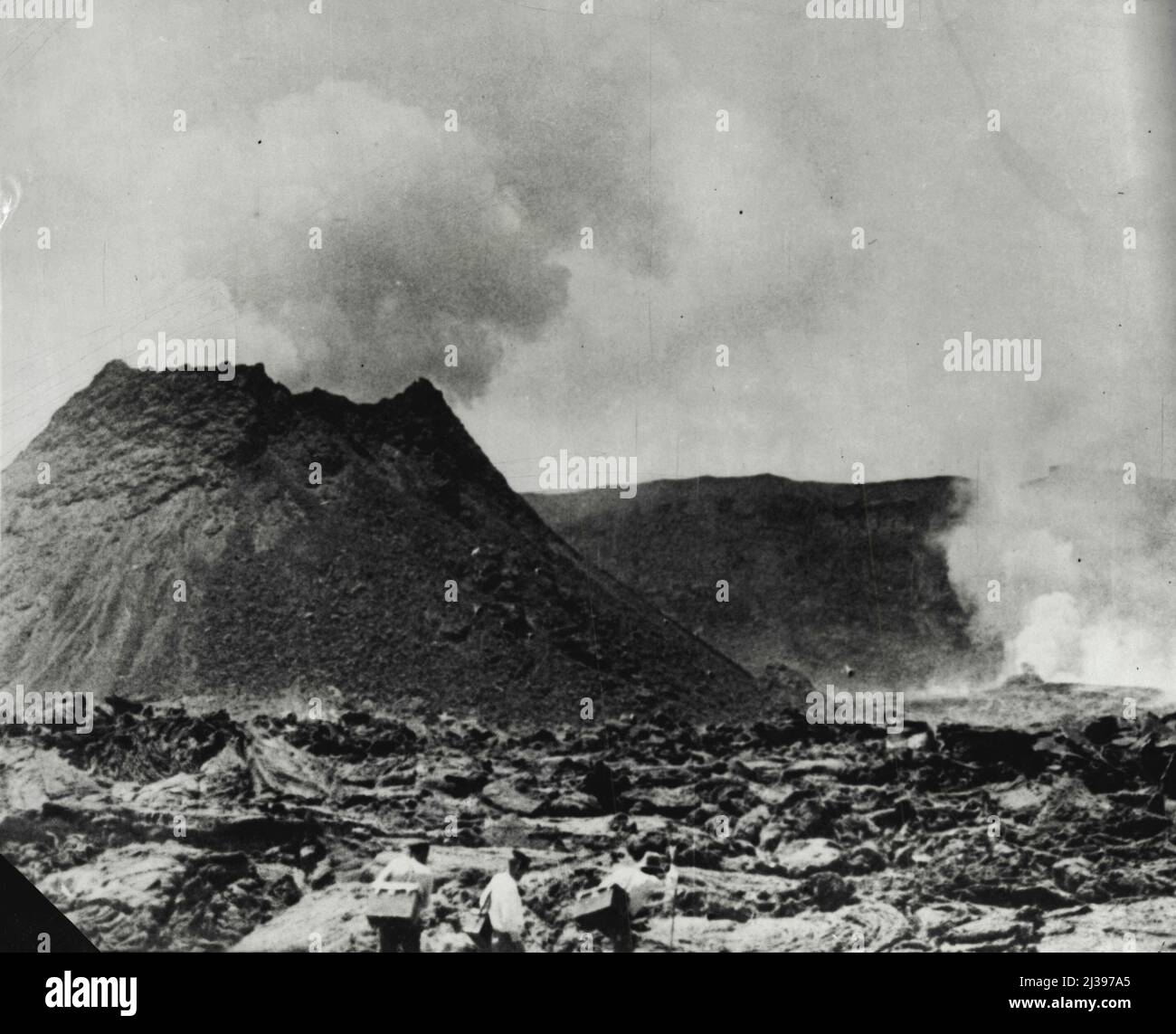 Erupting Mount Vesuvius Causes Natives To Flee -- A view of Mount ...
