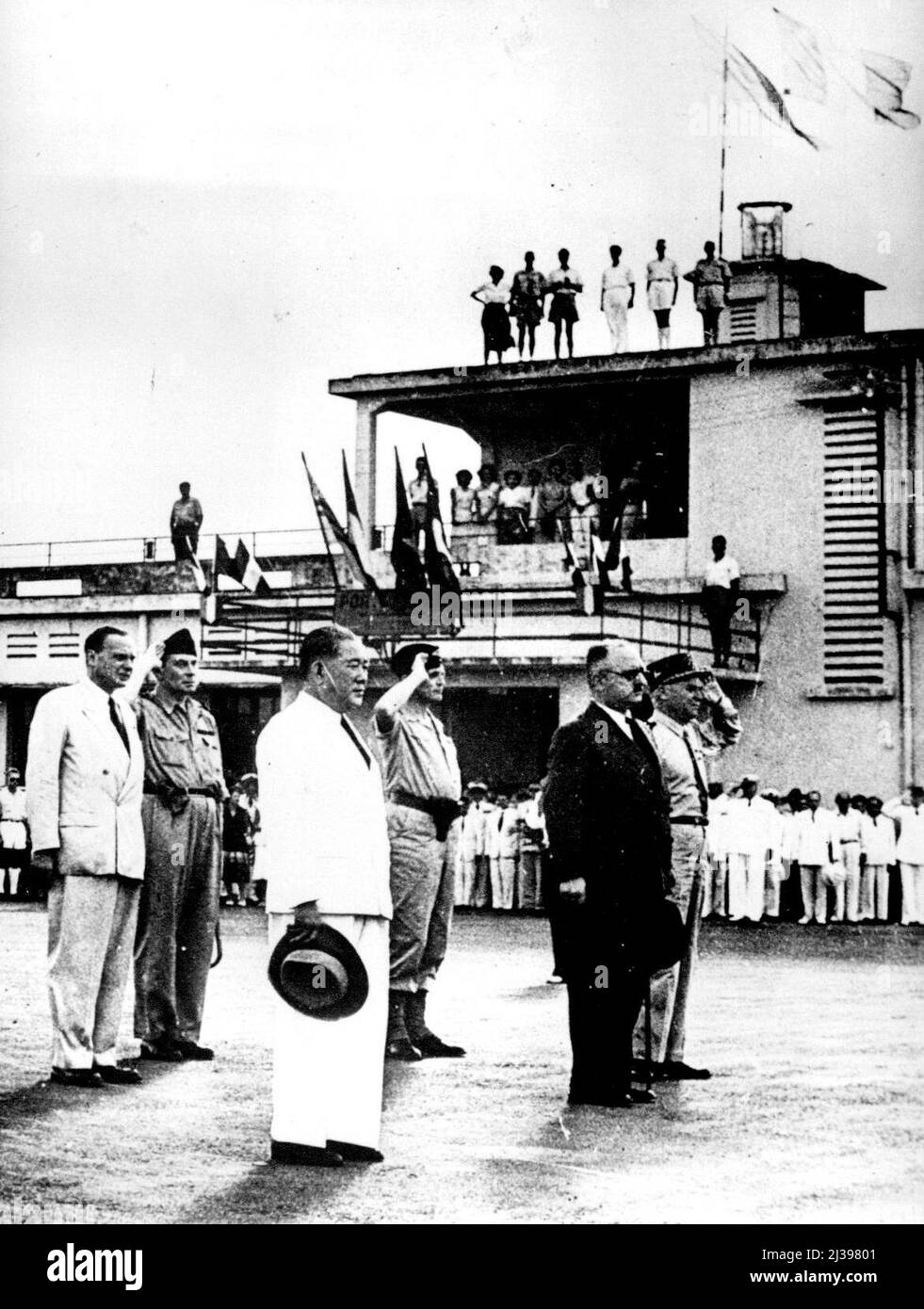 French Military Chief In Indo-China. General Juin (right) with M ...