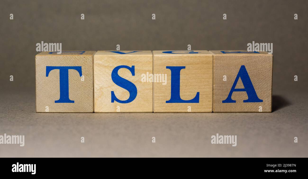 Tesla stock ticker hi-res stock photography and images - Alamy
