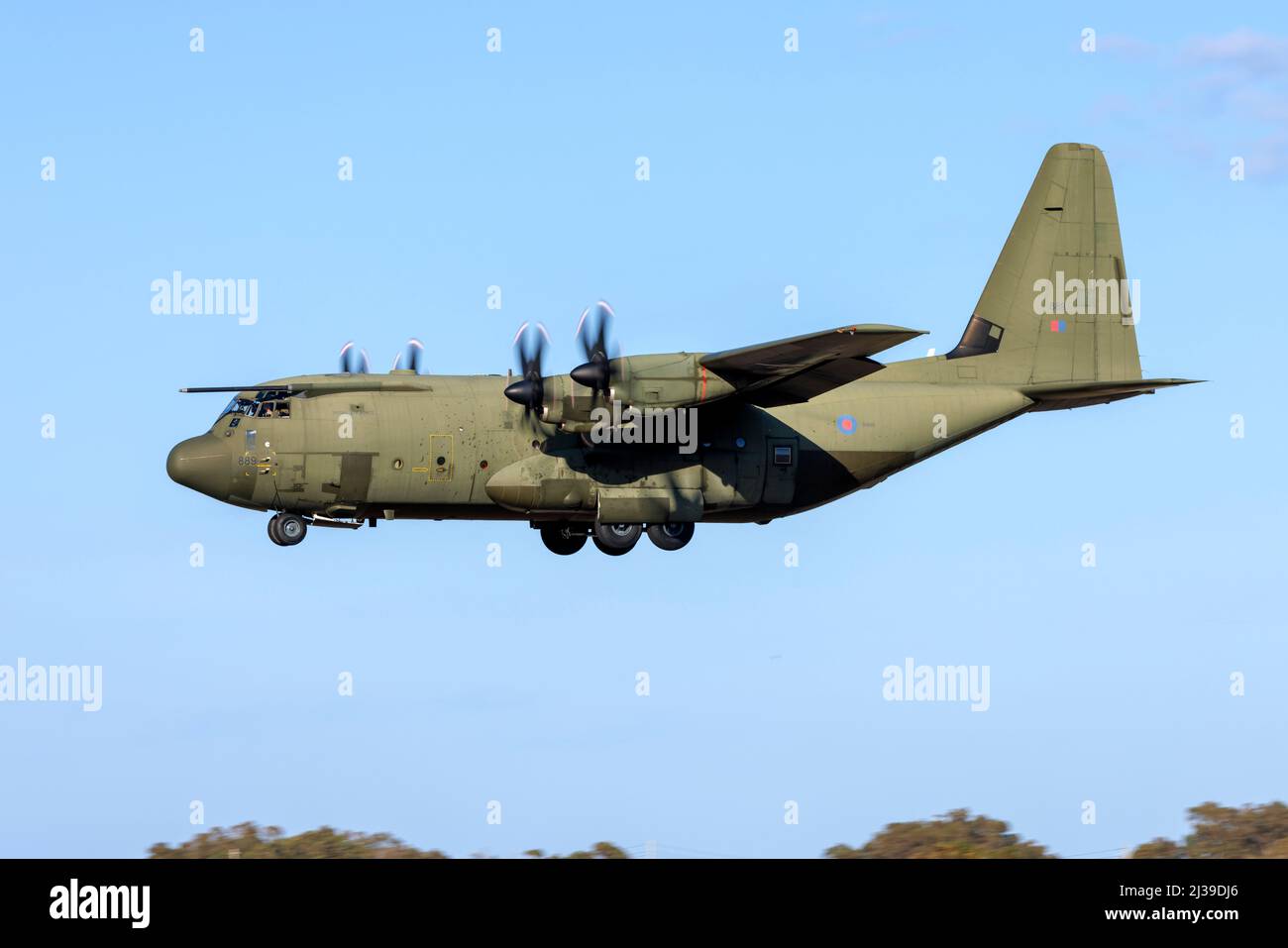 Raf lockheed c130 hercules hi-res stock photography and images - Alamy