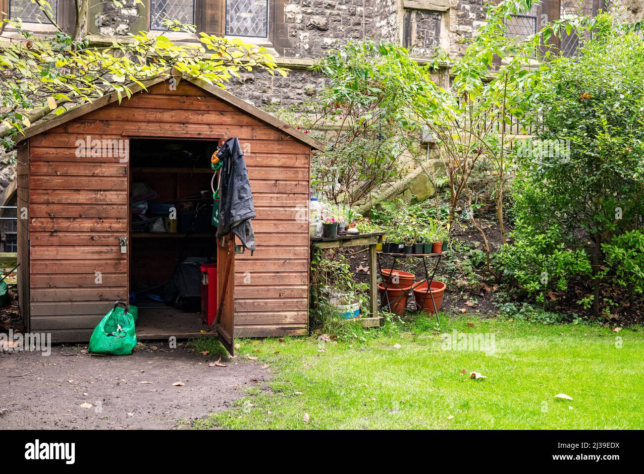 Courtfield Gardens, a locked communal garden in Kensington, London ...