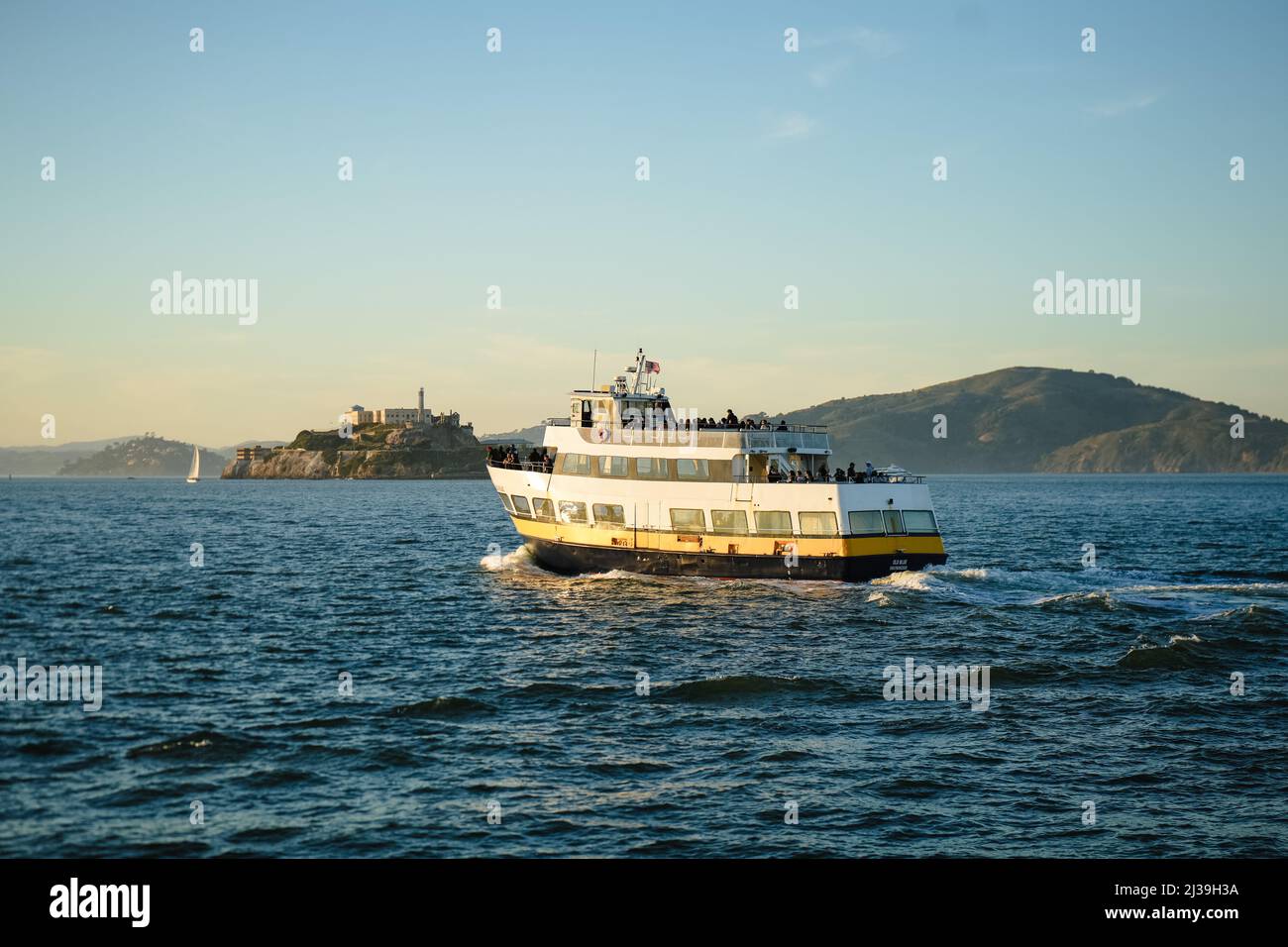 The ship sailing near the Alcatraz Island Stock Photo - Alamy
