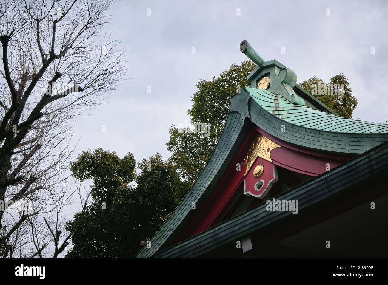 Detail of a Traditional Wooden Building in Japan Stock Photo - Alamy