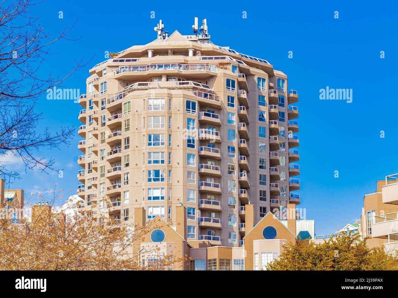 Facade detail of a modern high-rise apartment building. Modern ...